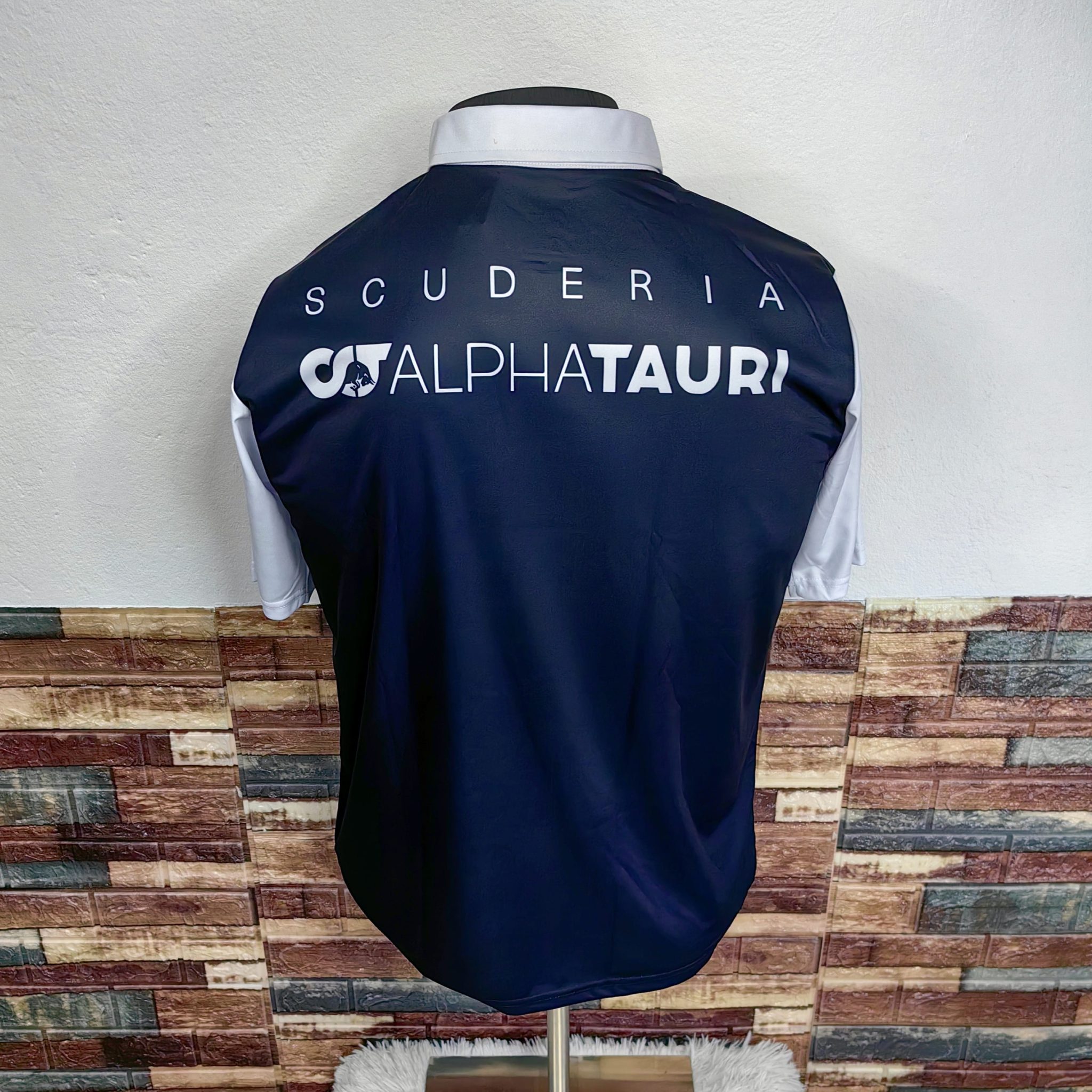 Polera Polo Alpha Tauri F1 Team 2022 – Tienda F1 MD Sports
